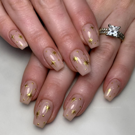 30 Elegant & Stunning Gold nails for every occasion - withharmony &co